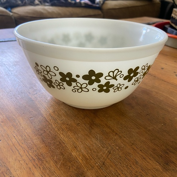 Pyrex | Kitchen | Vintage Pyrex Spring Blossom Mixing Bowl | Poshmark